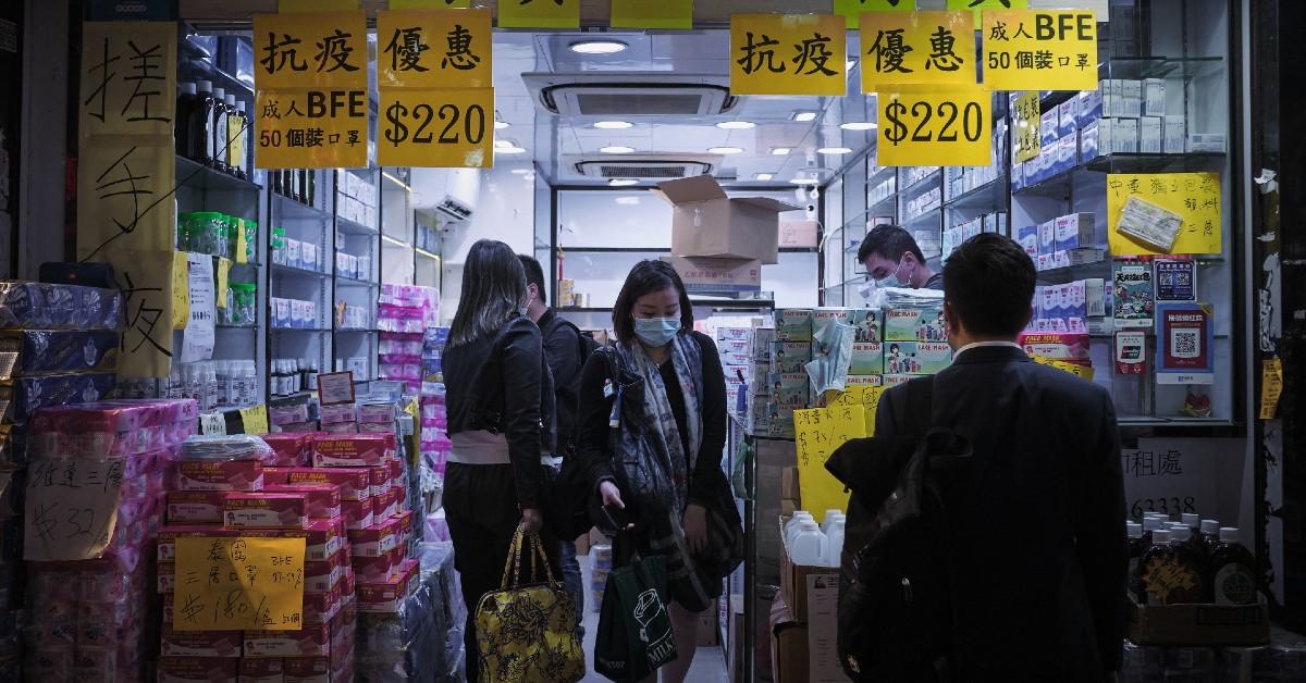 HMPV Scare: People in China Rush to Pharmacies to Buy 'Miracle Pill'