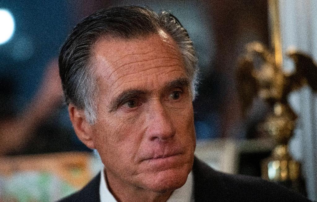 Mitt Romney Claims Donald Trump Thinks At A 'Third Grade' Level