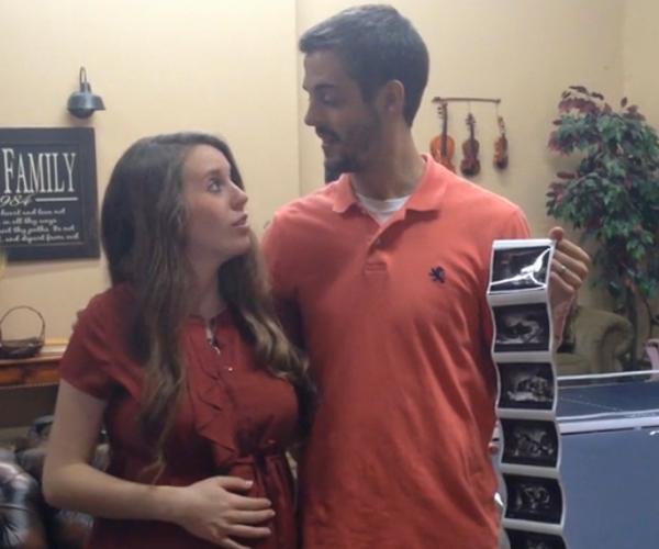 Jill Duggar Pregnancy News: See The First Photo Of Baby “Dilly” From 19 ...