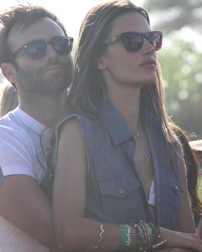 Coachella Couples: The Cutest Pairs At the Music Festival