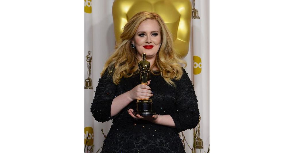 Adele's Weight-Loss Transformation: Before & After Photos