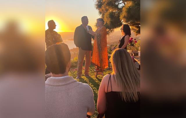 Ricki Lake Marries Ross Burningham: Photo