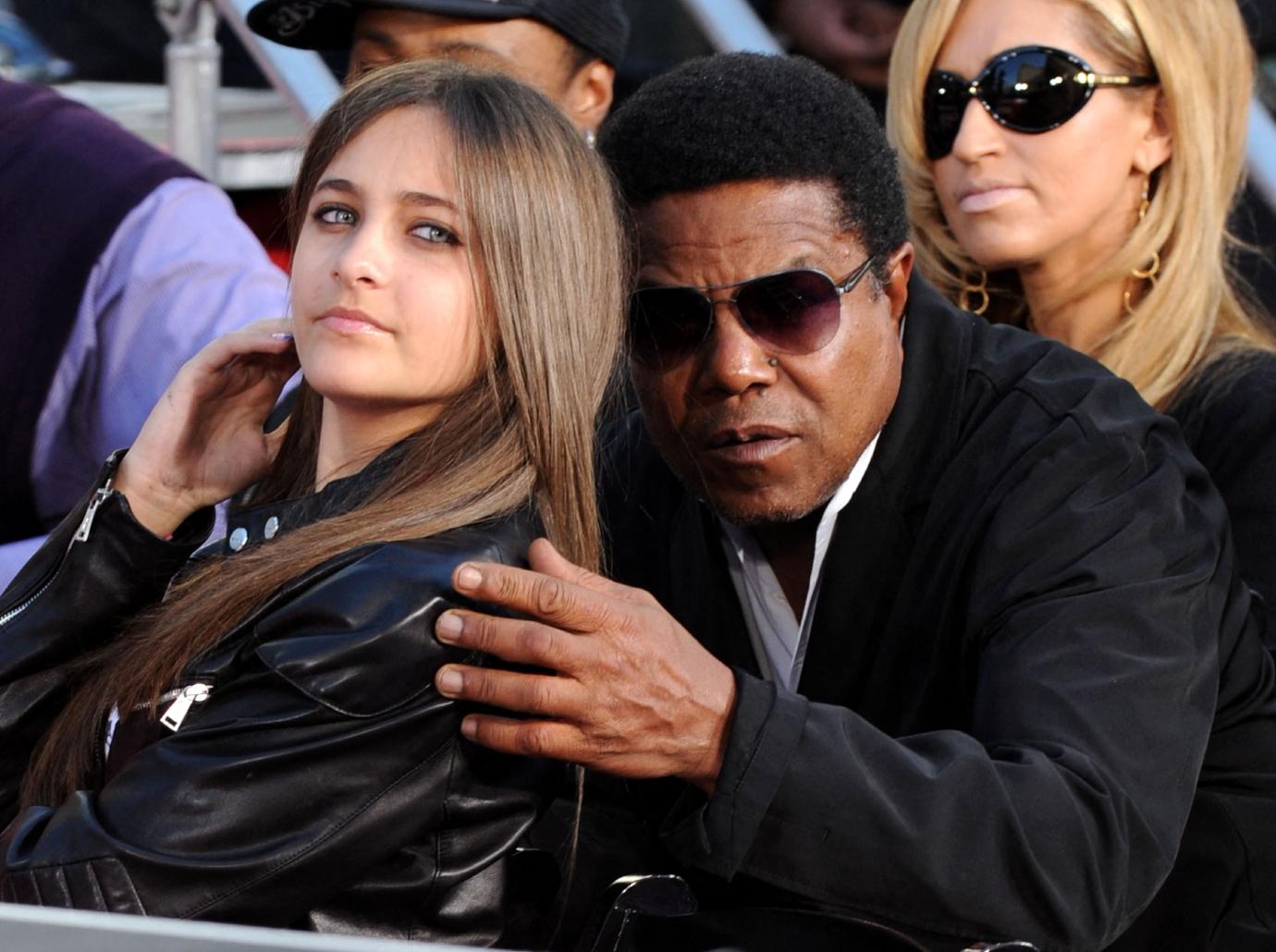 Michael Jackson's Children Look Somber At Uncle Tito's Funeral: Photos