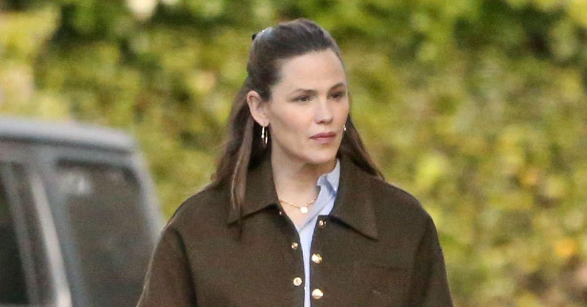 Celebrities With Physical Deformities: Harry Styles, Jennifer Garner