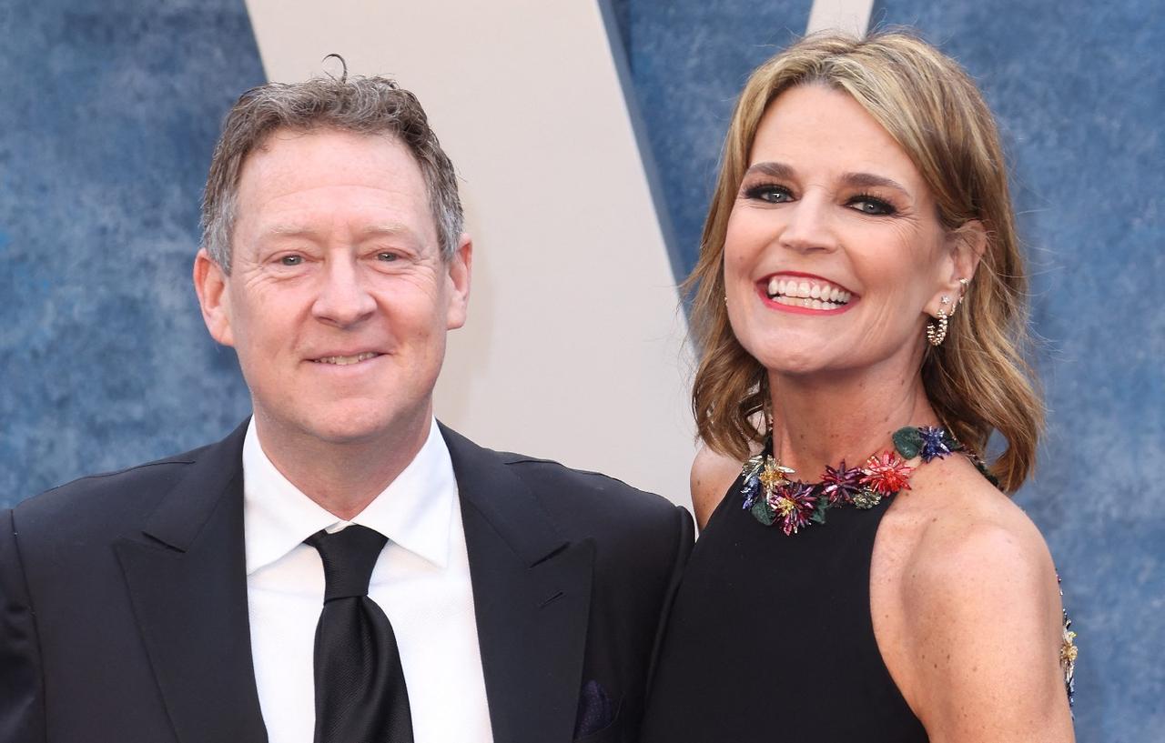 Savannah Guthrie Admits She Lost A Tooth At 'Today' Christmas Party