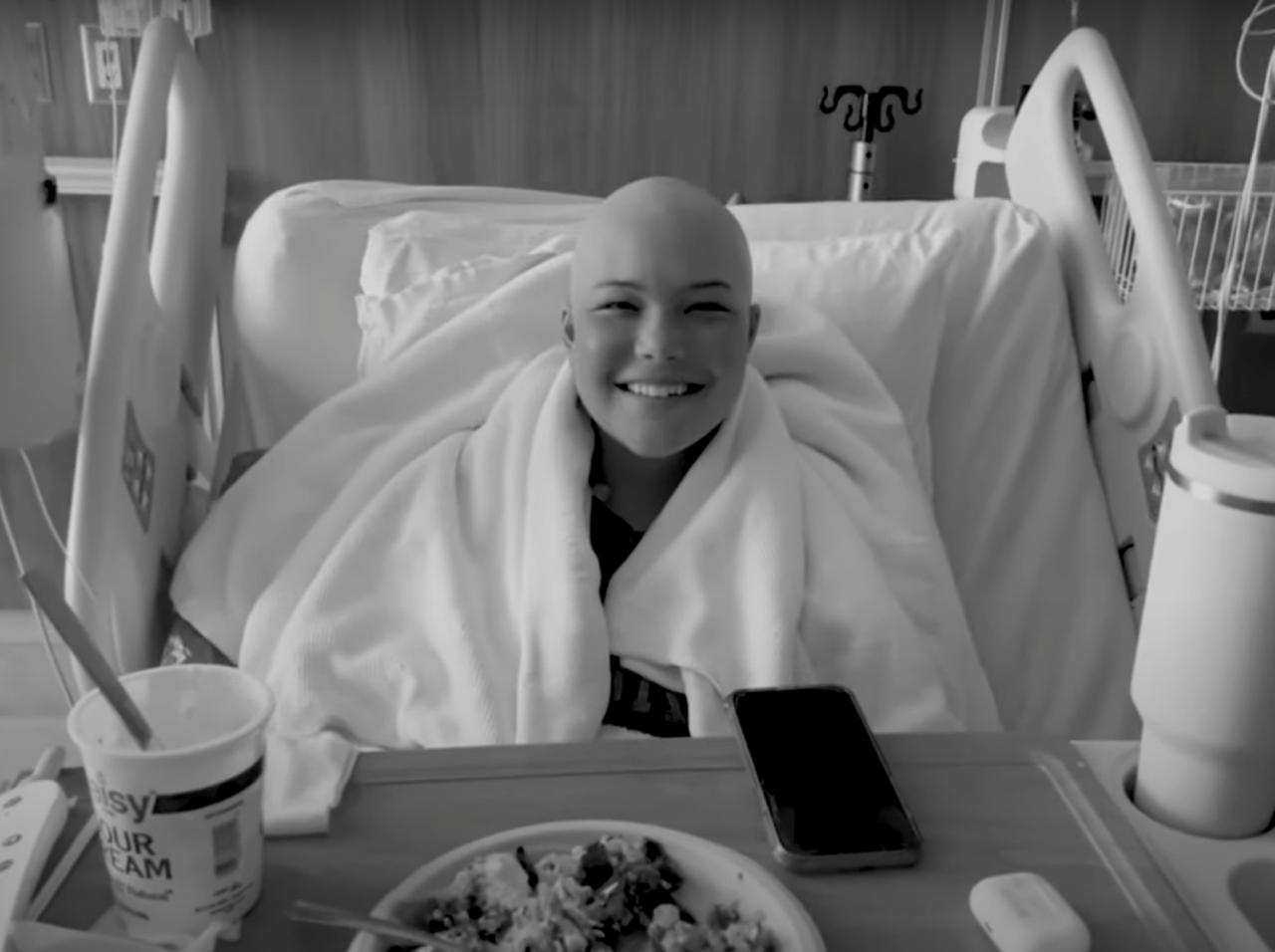 Michael Strahan's Daughter Says 'Everything Hurts' Amid Chemotherapy