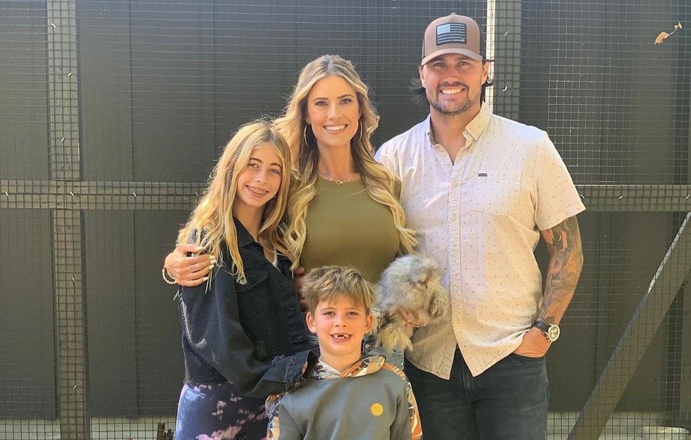 Christina & Josh Hall's Sweetest Marital Moments: Photos