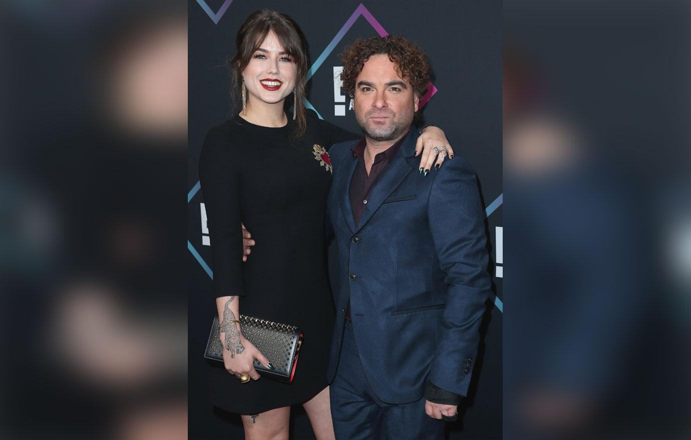 Johnny Galecki Makes Red Carpet Debut With His 21-Year-Old Girlfriend