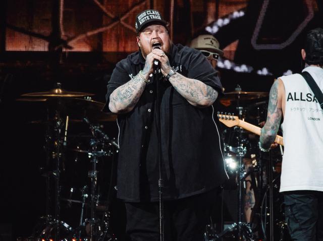 Jelly Roll Used To Think People 'Only Drank To Do Cocaine'