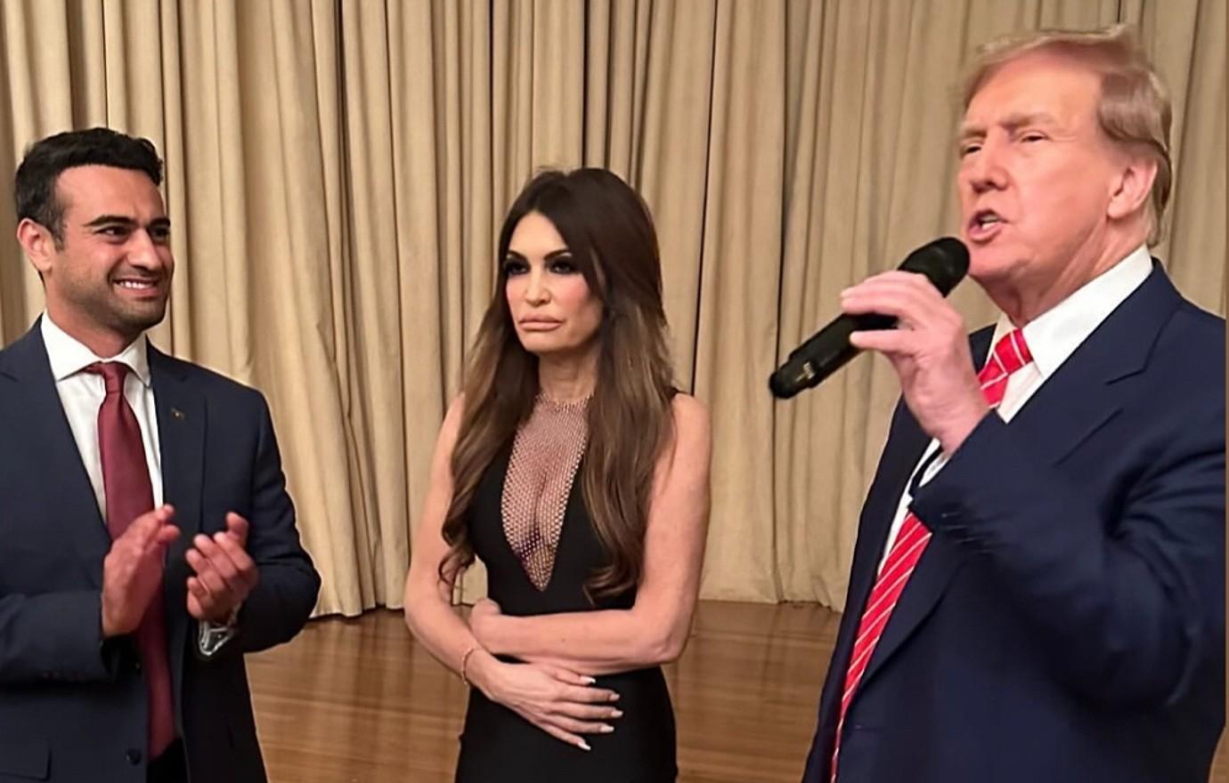 Kimberly Guilfoyle Looks Sick Alongside Donald Trump: Photo
