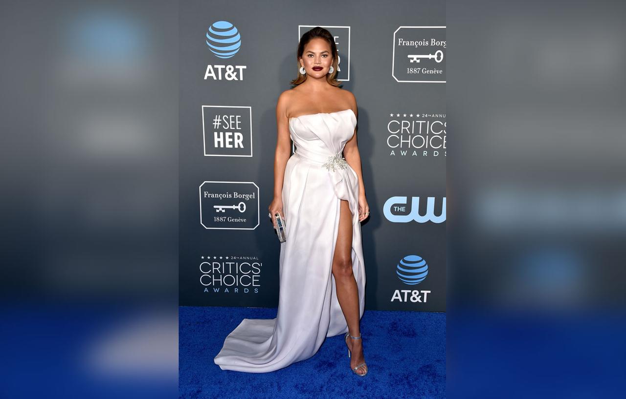 Chrissy Teigen Has Come To Terms With Her Changing Body After Gaining ...