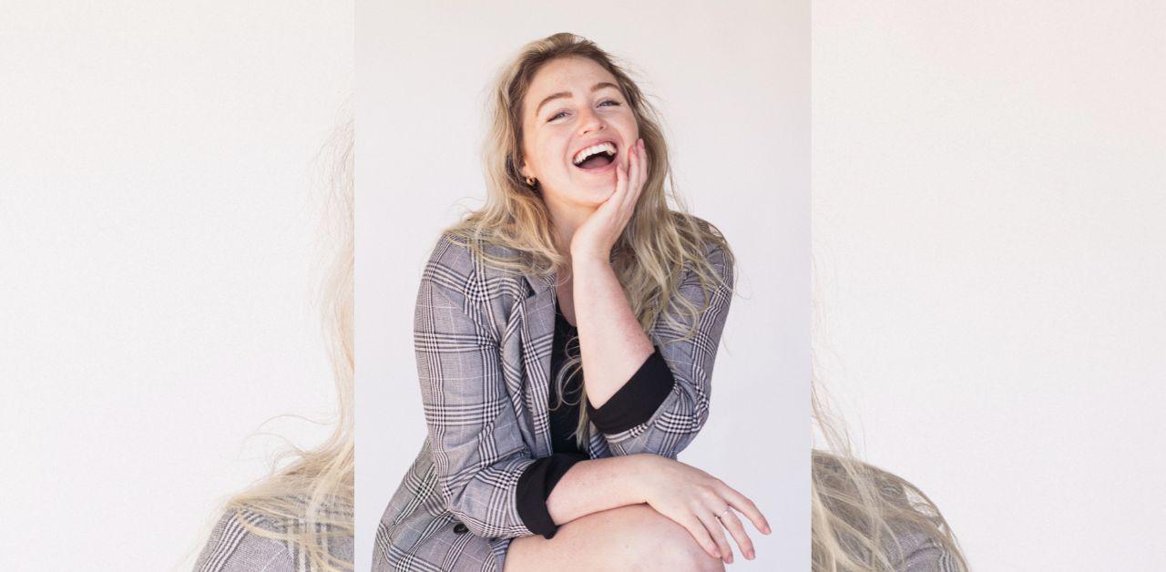 Iskra Lawrence Calls Her Postpartum Journey The 'Snap Forward'