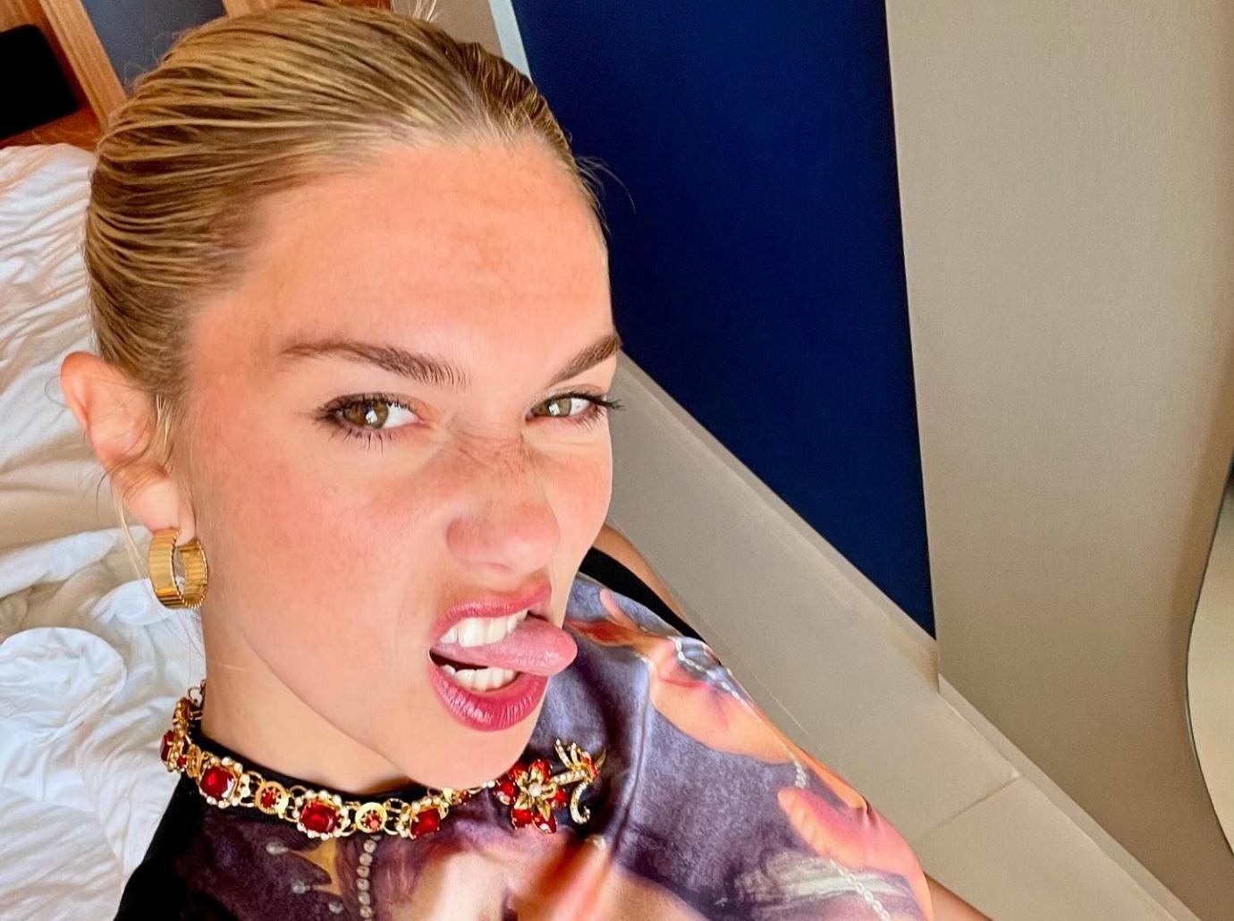 'Man In Finance' Creator Megan Boni Dishes On 'Love Island USA'