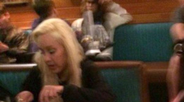 Amanda Bynes Makes First Appearance Since Her DUI, Eating Alone in Los ...