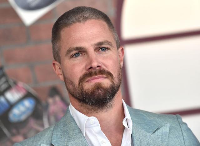 Stephen Amell Creates GoFundMe Page For Family Of Late 'Arrow' Crew