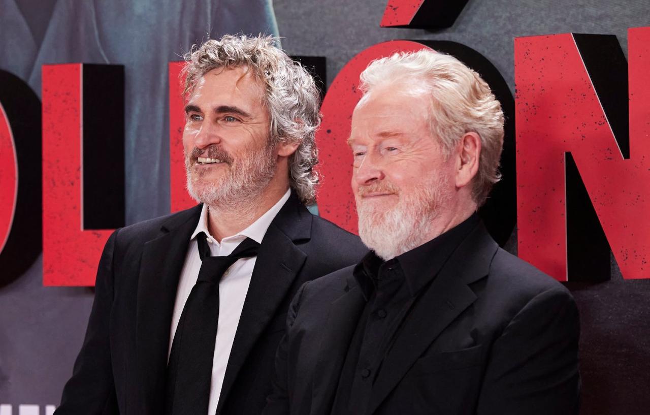 Russell Crowe Felt Joaquin Phoenix Was Unprofessional On Gladiator