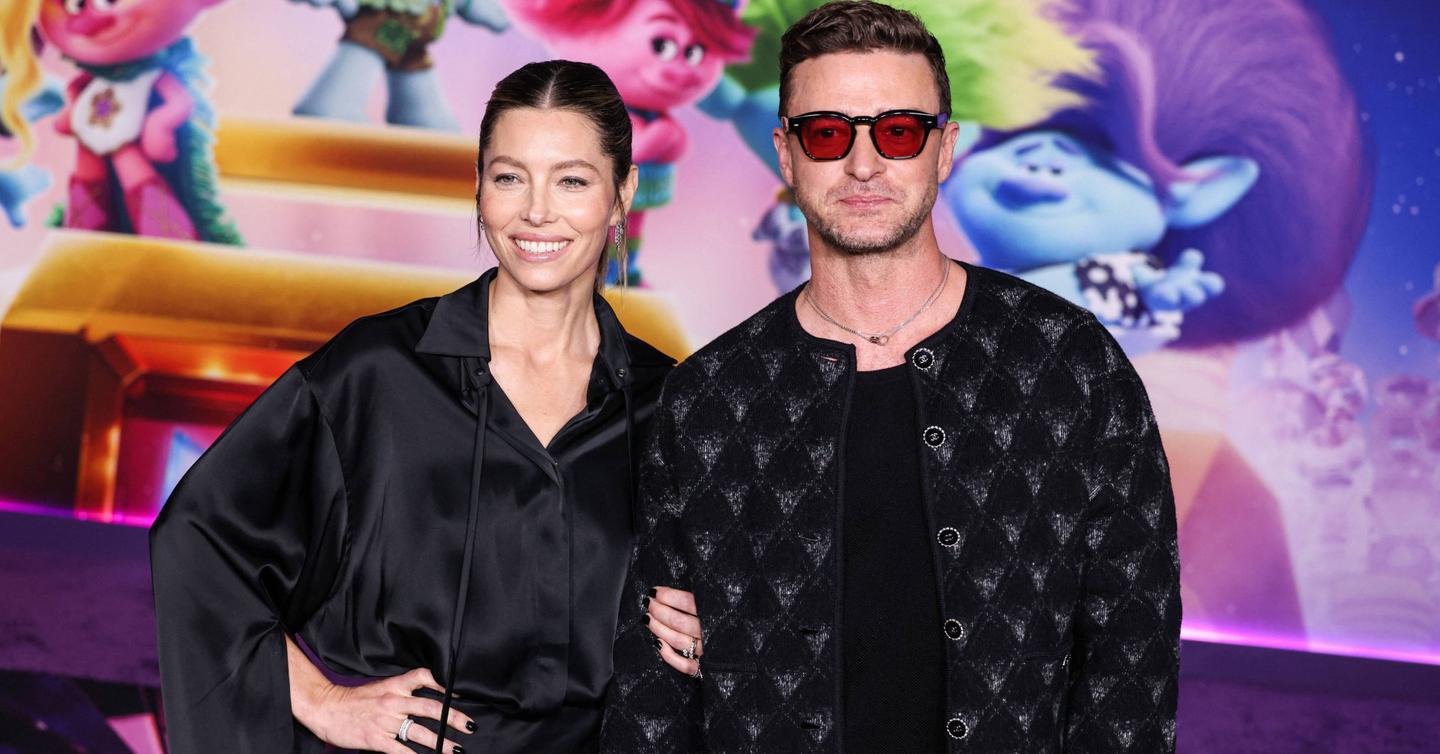 Justin Timberlake Covers His Bulge After Wardrobe Malfunction: Watch