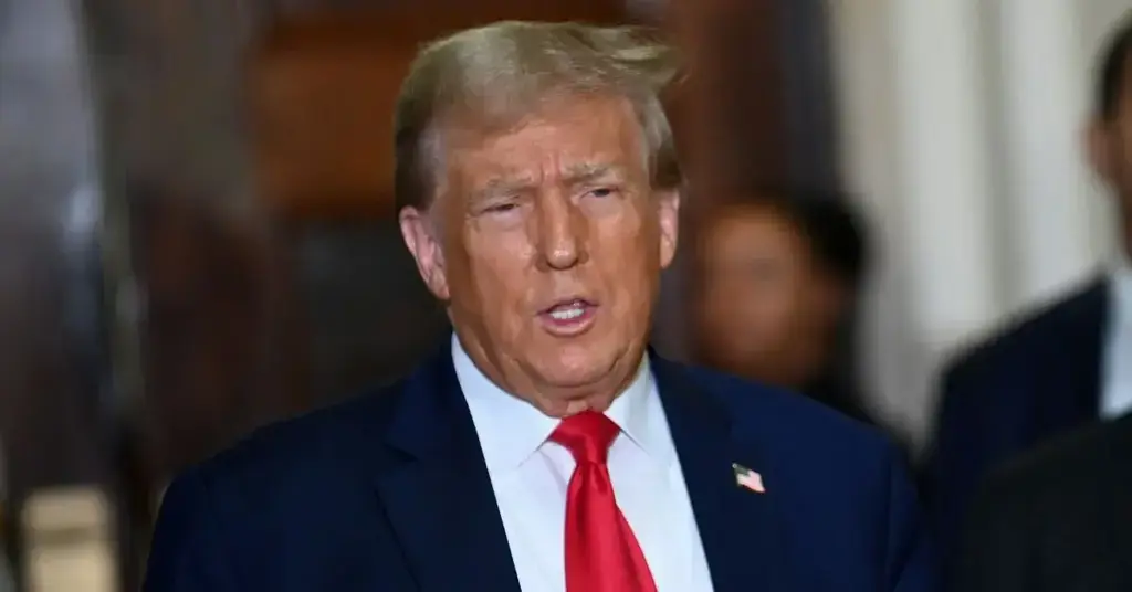 Donald Trump's Enablers Trying to Hide His Cognitive Decline, Says WH ...