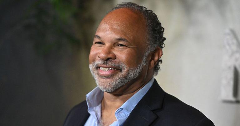 'Cosby Show' Star Geoffrey Owens Still 'Struggling' To 'Make Ends Meet'