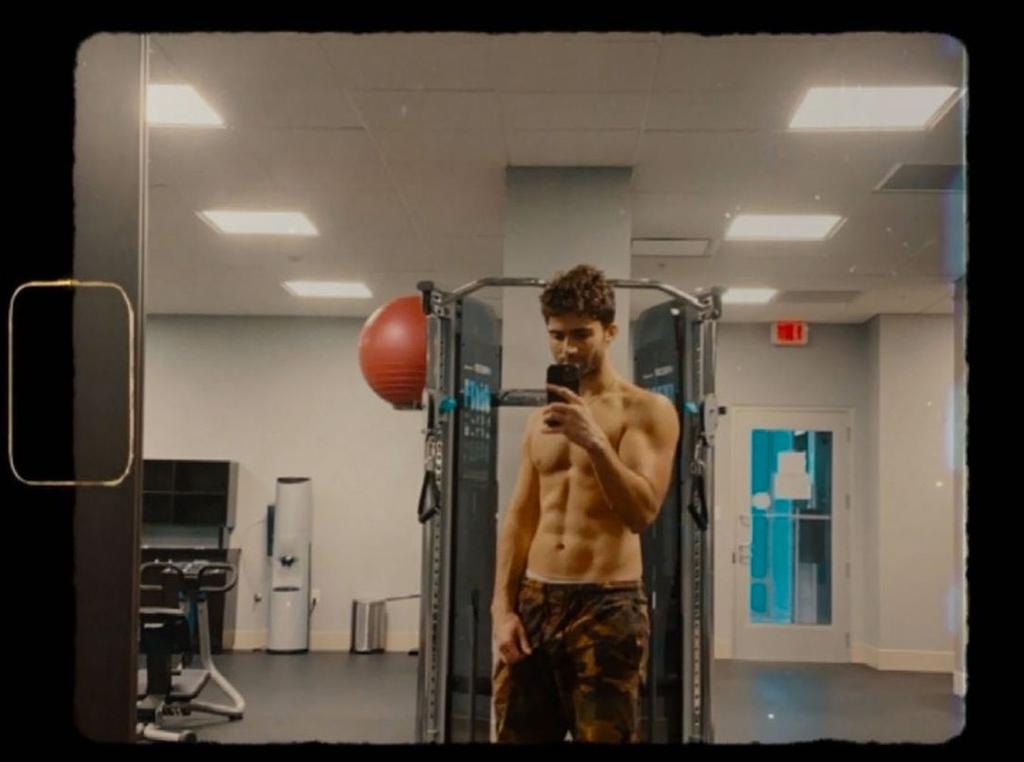 Demi Lovato's Ex Max Ehrich Flaunts Abs In Miami: Photos