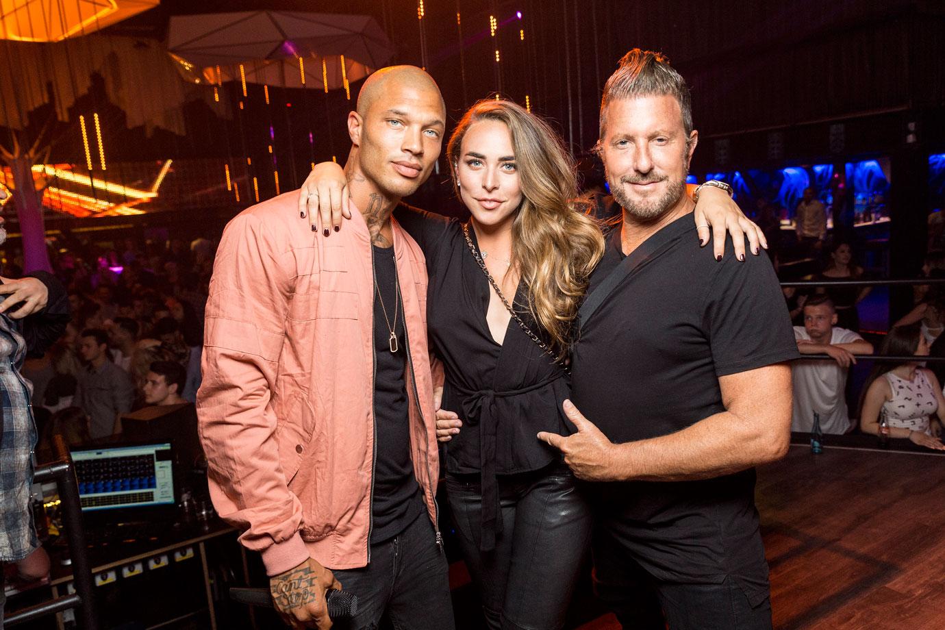 Jeremy Meeks Gets Close To ANOTHER Woman
