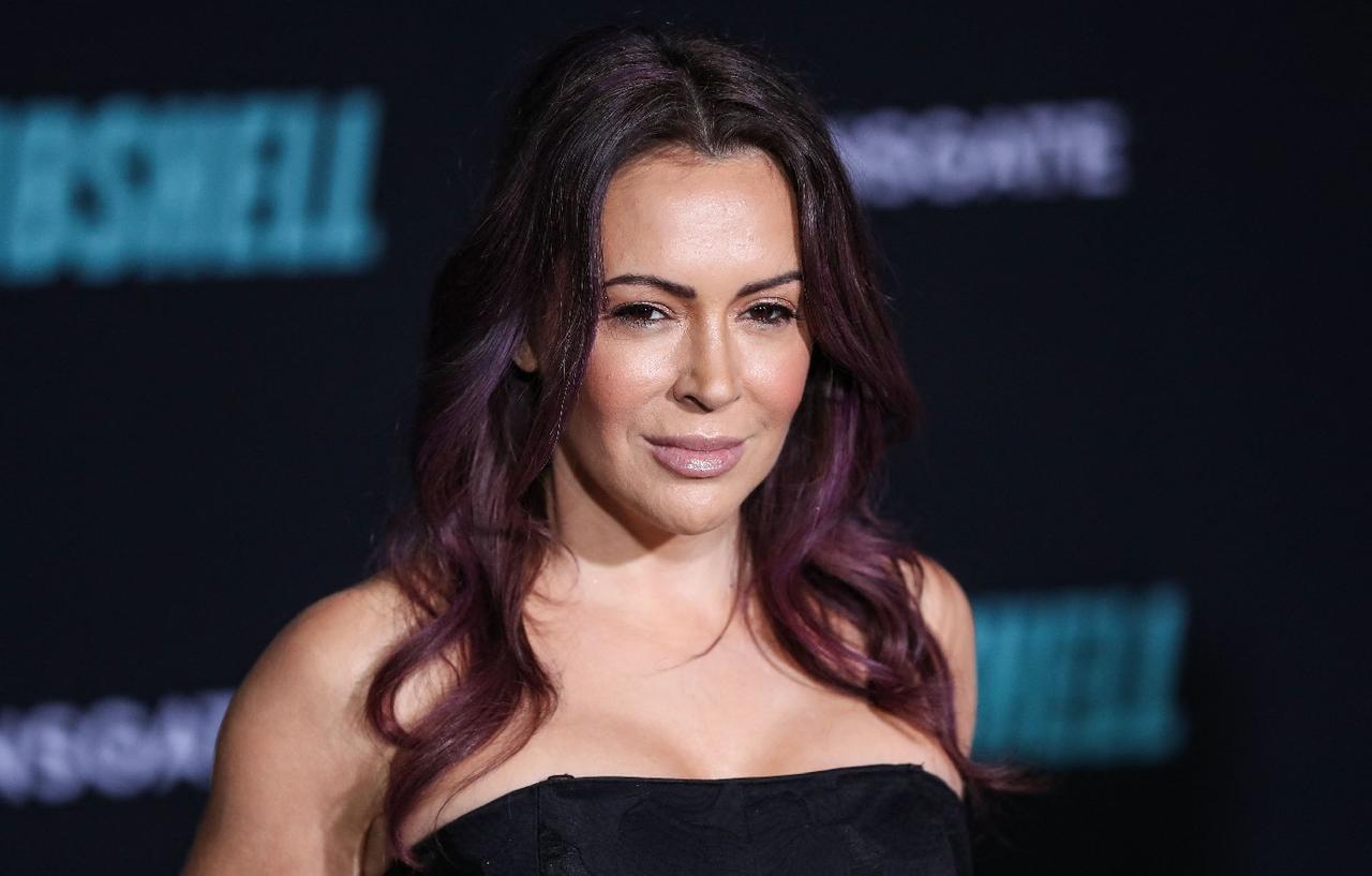 Alyssa Milano Reacts To Shannen Doherty's Shocking Death