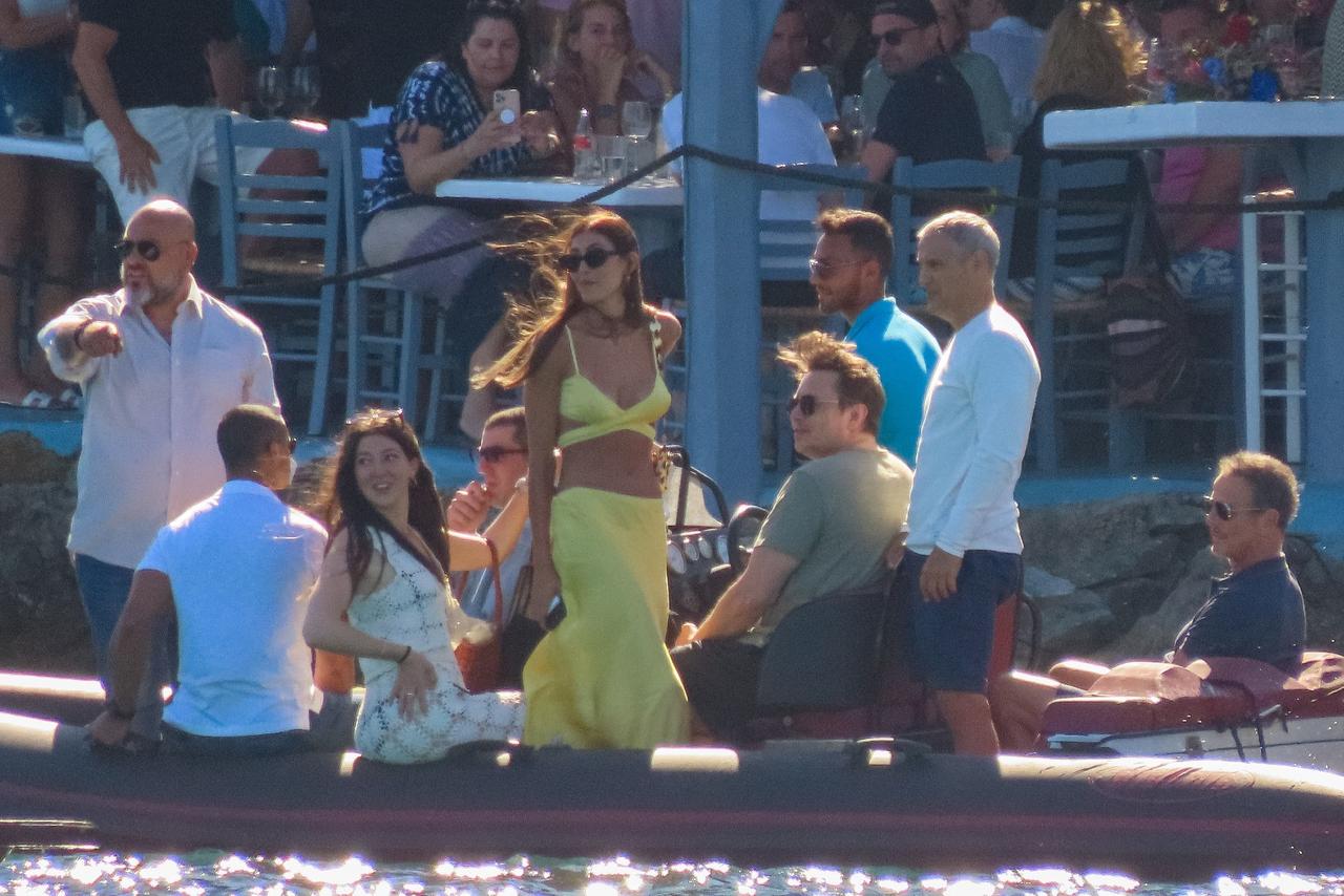 Shirtless Elon Musk Vacations In Mykonos On Yacht Bikini-Clad Woman