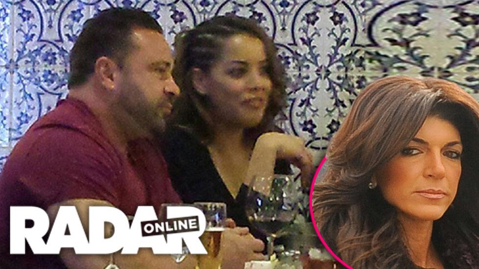 Joe Giudice Spotted On A Date With A Younger Woman While Wife Teresa Is ...