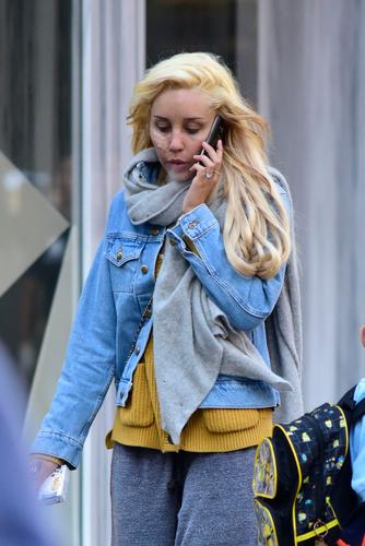 Up In Smoke? Amanda Bynes Looks Worse For Wear Smoking A Cigarette In NYC