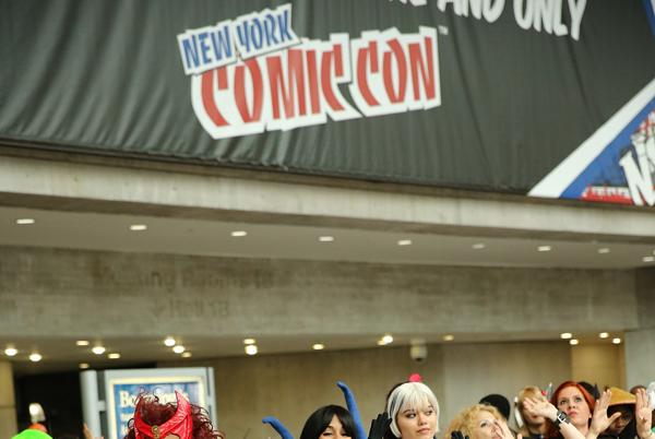 We Take You Inside the World of Comic-Con! The Must-See Costumes ...