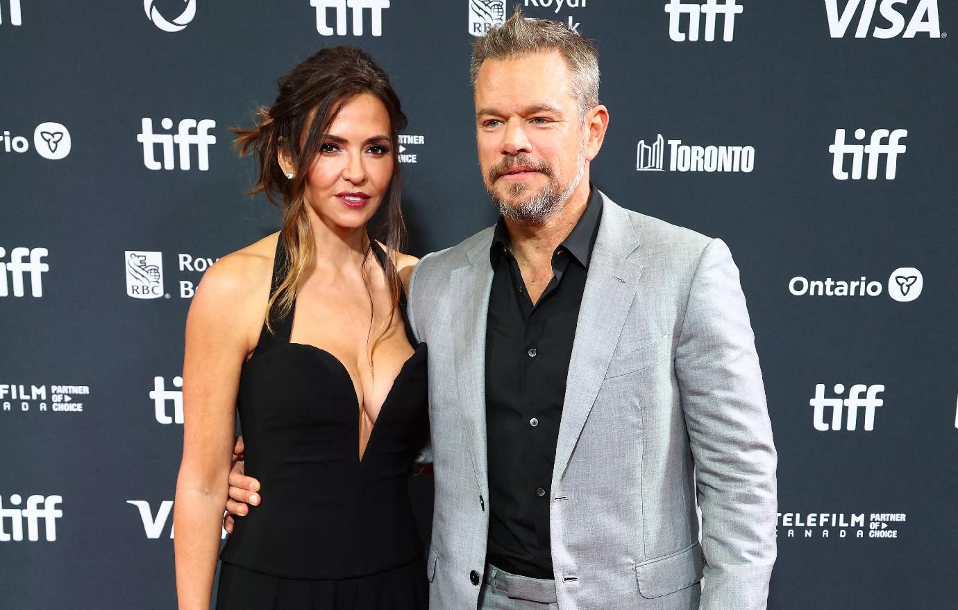 Jennifer Lopez & Matt Damon Had A 'Long Deep Conversation' At Premiere