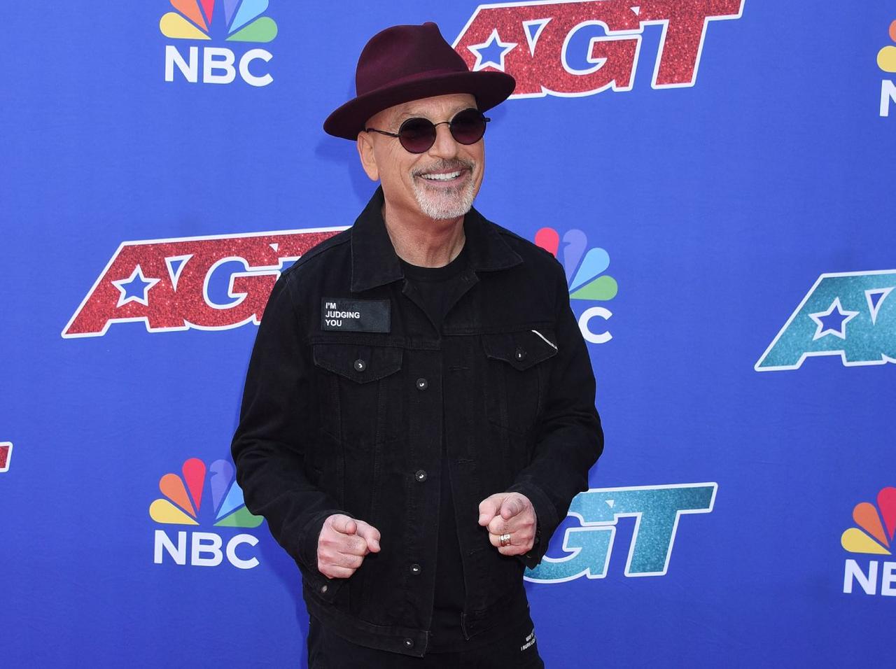 Howie Mandel Thinks Ben Affleck & JLo Spend Too Much Time Together