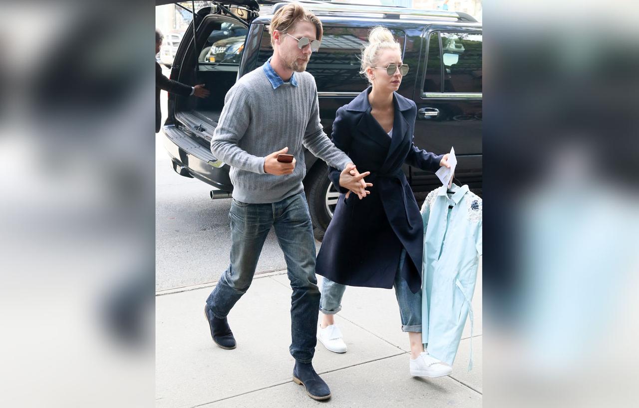 Kaley Cuoco Marries Her Professional Equestrian Boyfriend Karl Cook