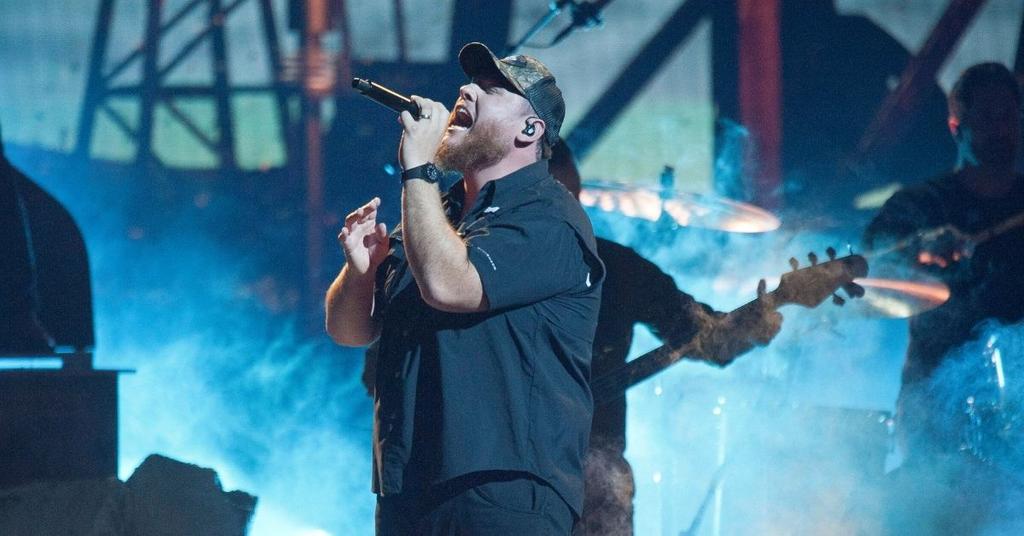 What Is Luke Combs' Net Worth? How The Country Star Earned His Millions