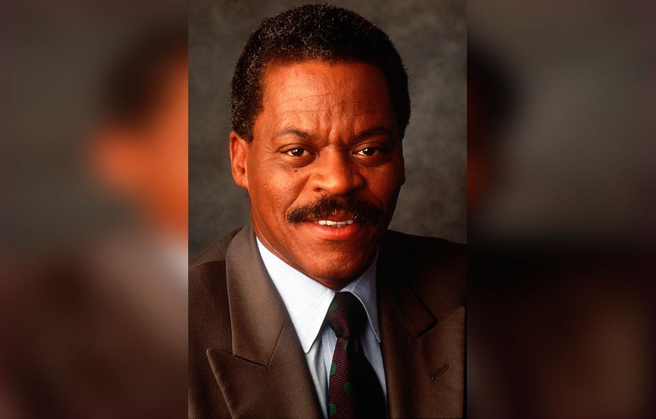 CNN News Anchor Bernard Shaw Dies Of Pneumonia At Age 82
