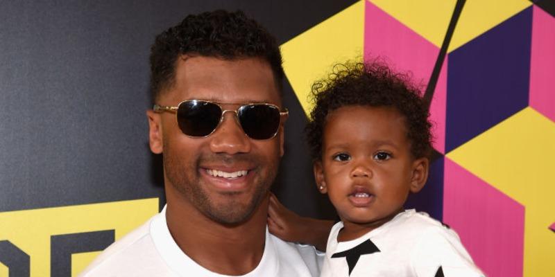 Watch! Russell Wilson Takes Ballet Lessons With Daughter Sienna