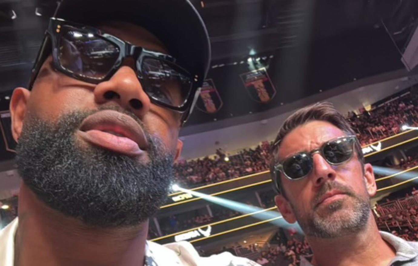 Aaron Rodgers Admits He Hopes To Reconcile With His Estranged Dad