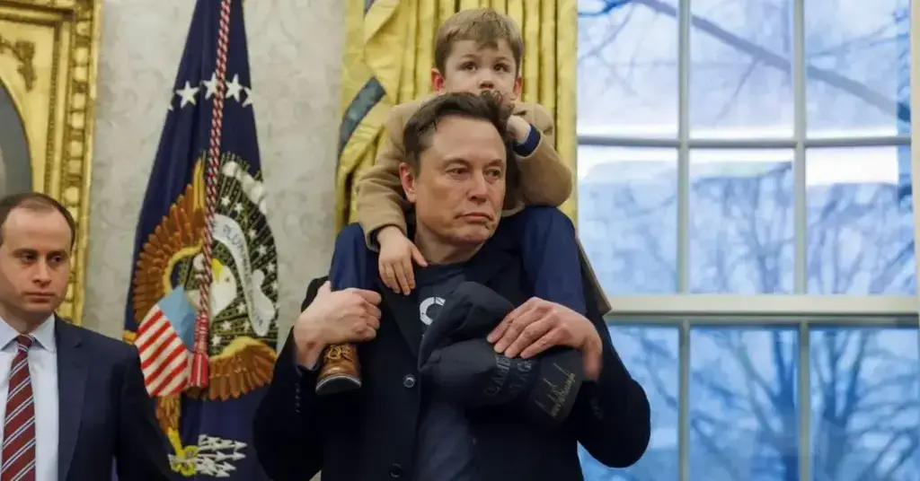 Elon Musk Is 'Wrapped Around' Ashley St. Clair's 'Finger': Source