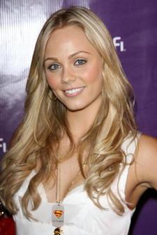OK! Interview: Laura Vandervoort