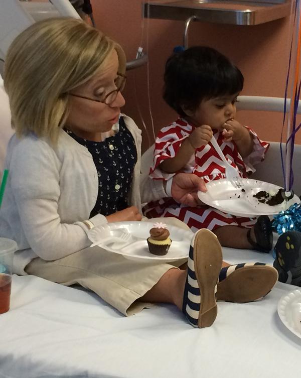 The Little Couple Preview: The Family Celebrates Jen Arnold's Final ...