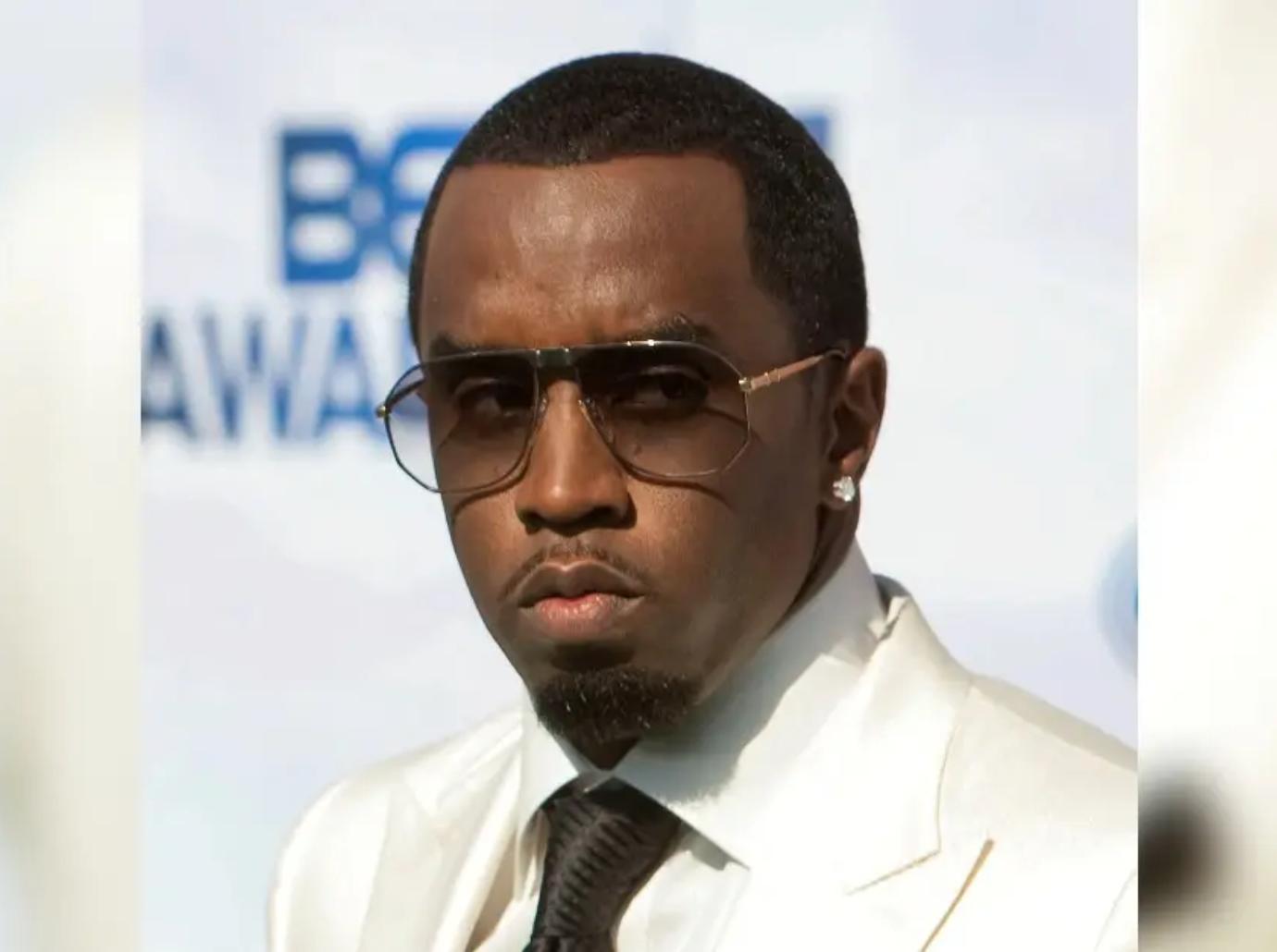 Sean 'Diddy' Combs Witness' Lawyer Stays Armed With 'Two Straps'