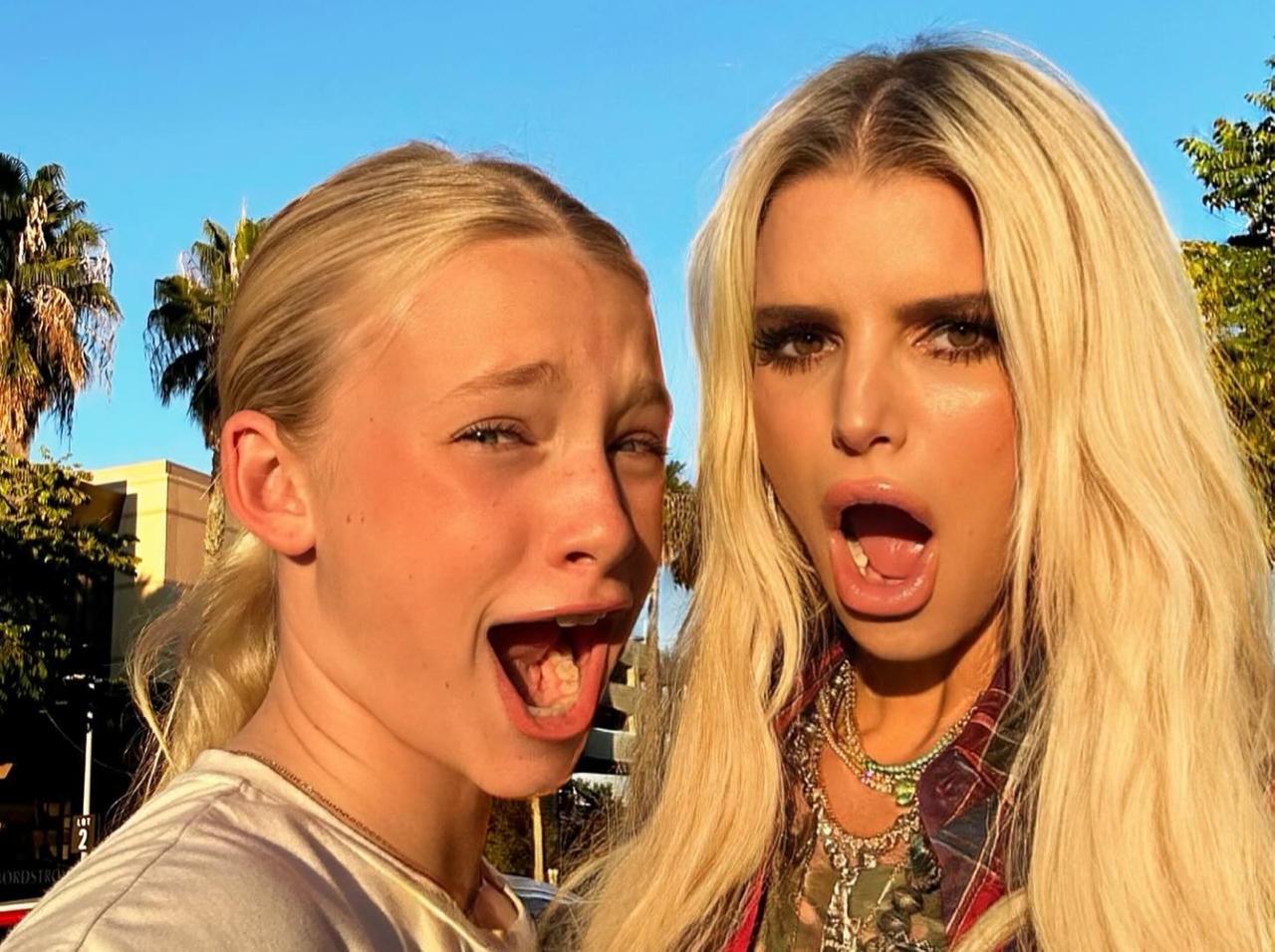 Jessica Simpson Shares Adorable Selfie With Mini-Me Daughter Maxi, 11
