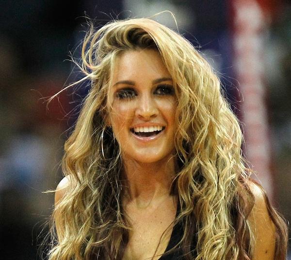 Former 'American Idol' Contestant Brittany Kerr Deletes Twitter Account ...