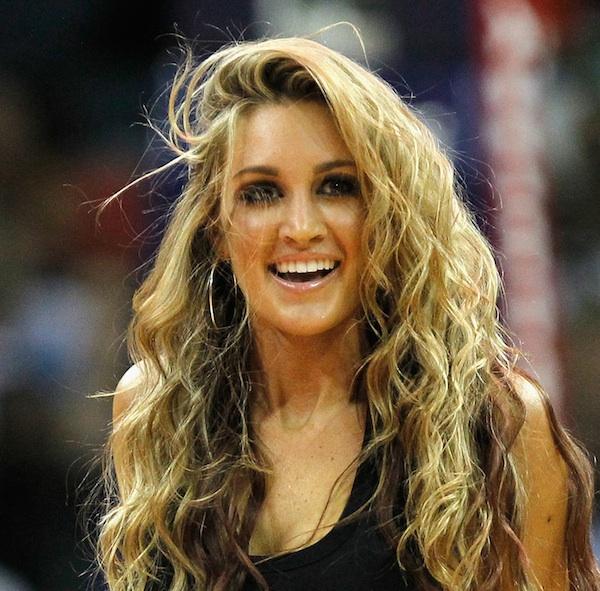 Former 'American Idol' Contestant Brittany Kerr Deletes Twitter Account ...