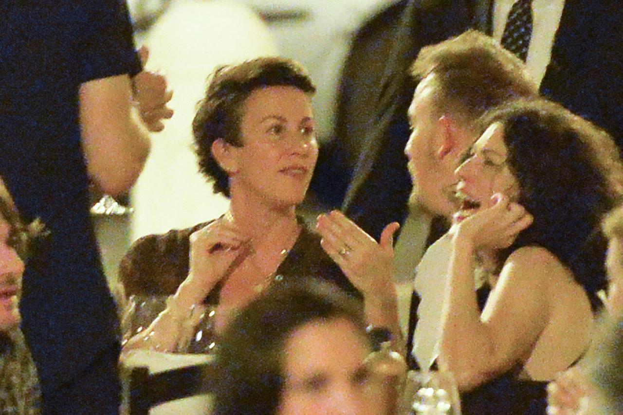 Alanis Morissette Enjoys Dinner With Friends Ahead Of Mini European Tour