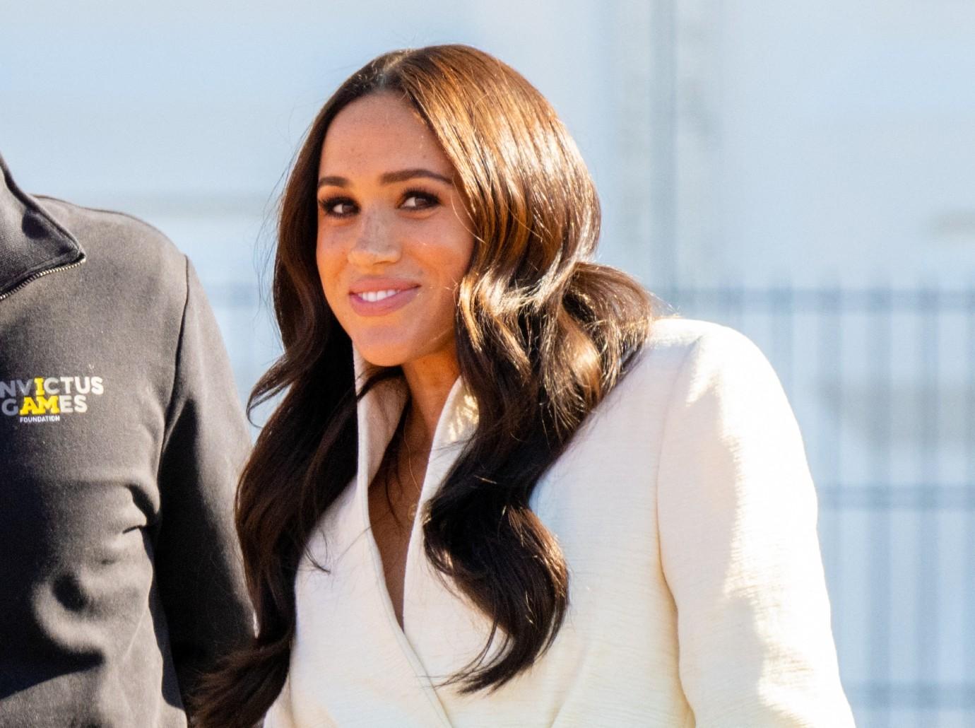 Megyn Kelly Mocks Meghan Markle's Hiking Outfit, Says Pics Were Staged