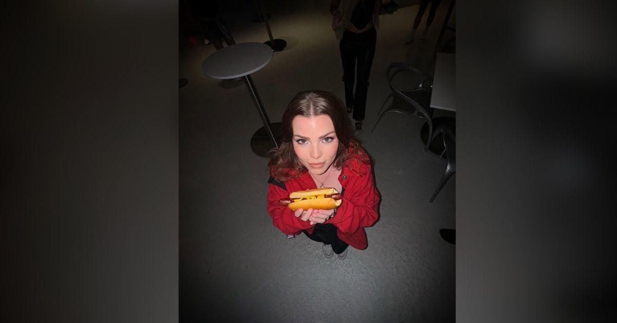 Paul Simon's Daughter Slams Richard Gere For Selling Her Childhood Home