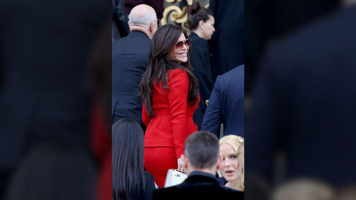 Lauren Sanchez Looks Snatched As She And Jeff Bezos Appear In Paris