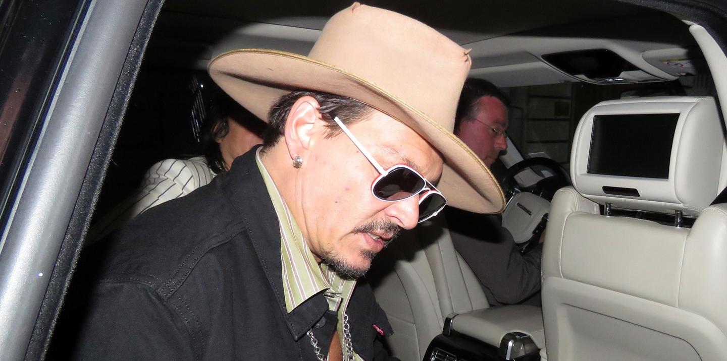 [PICS] Johnny Depp Spotted Looking ROUGH In Paris As Woes Pile Up