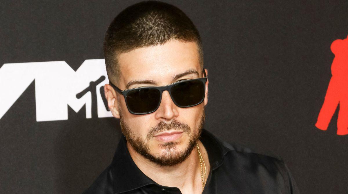 'Jersey Shore' Star Vinny Guadagnino Blasted For Defending ICE Killings